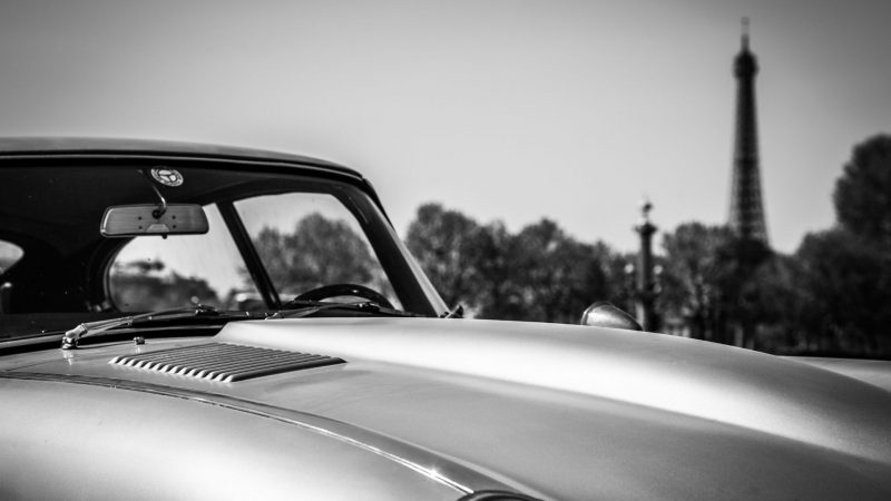 10 Classic Cars That Defined the 60s